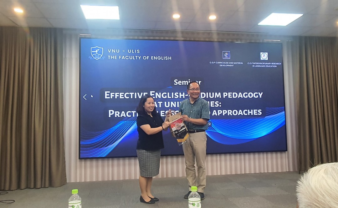 Seminar on effective teaching methods using English as a medium at ...