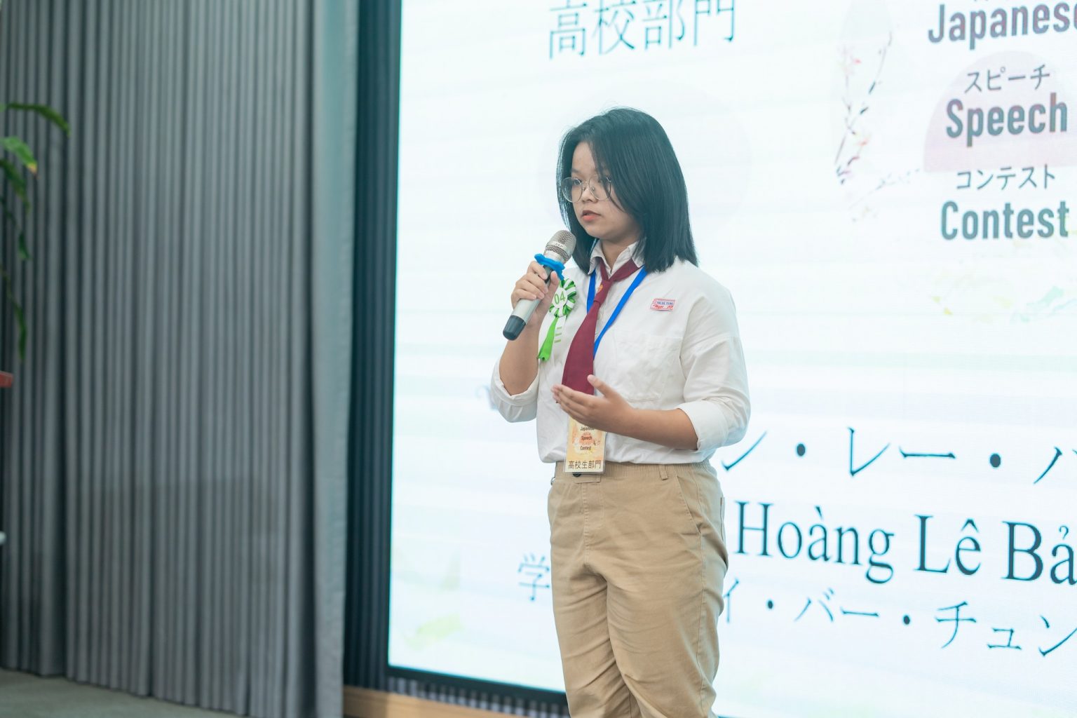 Sinh viên ULIS giành giải Nhất và Nhì cuộc thi Hùng biện tiếng Nhật ...